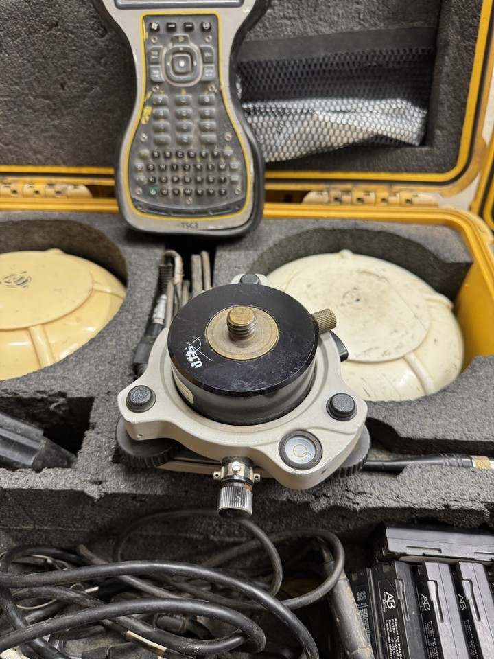 Trimble Base And Rover R8 W/ TSC3 Paired With TDL-450h With Antenna | eBay