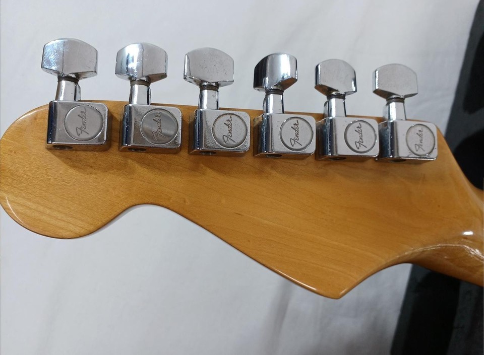 FENDER Stratocaster DAN SMITH Signature Model | eBay UK