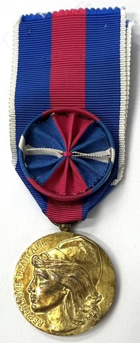 Décoration Services Militaires Volontaires Officier En Vermeil REF93774 ...