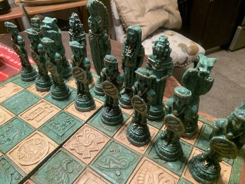 Vtg Mayan/Aztec Spanish Conquistador Chess Set Green/White Marble ...