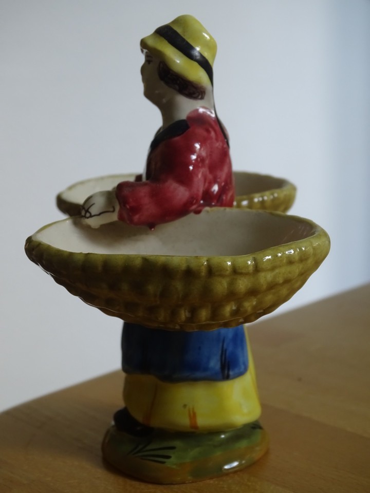 DESVRES GEO MARTEL ANCIENNE SALIERE FAIENCE PERSONNAGE FEMME ht 12 cm ...