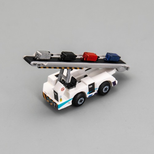 Tld Nbl Civil Aviation Baggage Transport with Q Version Belt Loaders 3D ...