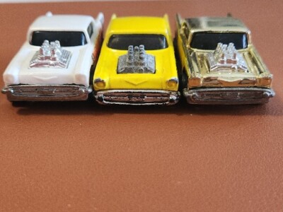 3 - Hot Wheels 1976 1957 Chevy Gold Body Chrome Engine Exposed Yellow ...