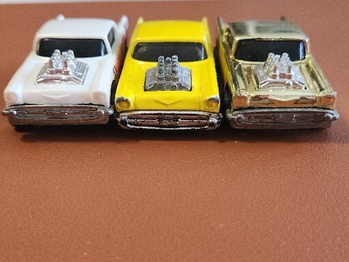3 - Hot Wheels 1976 1957 Chevy Gold Body Chrome Engine Exposed Yellow ...