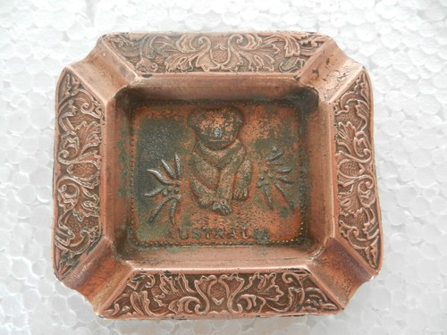 Vintage Cuivre Plaqué Antimony Floral Panda en Relief Fin Ash Plateau ...