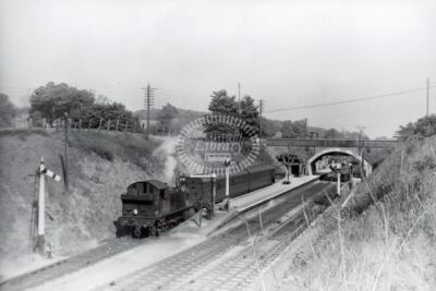 PHOTO BR British Railways Station Scene - SAVERNAKE 1950s 7 | eBay UK