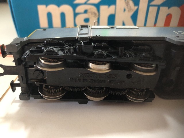 Marklin HO 3055 Netherlands 1200 Class Electric Locomotive for sale ...