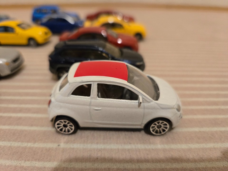 Metal toy cars bundle, very good condition, a gift will be added with ...