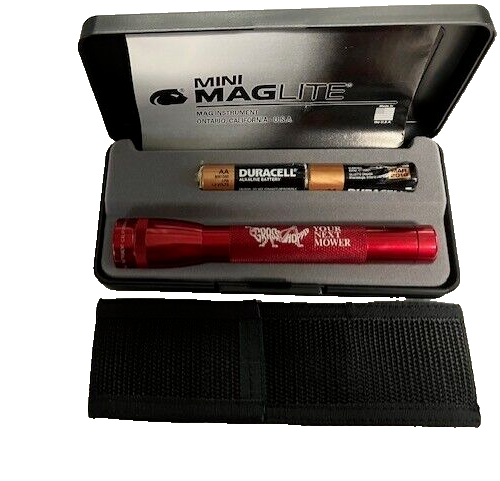 Grasshopper Mower mini Mag light with Sheath needs new batteries ...