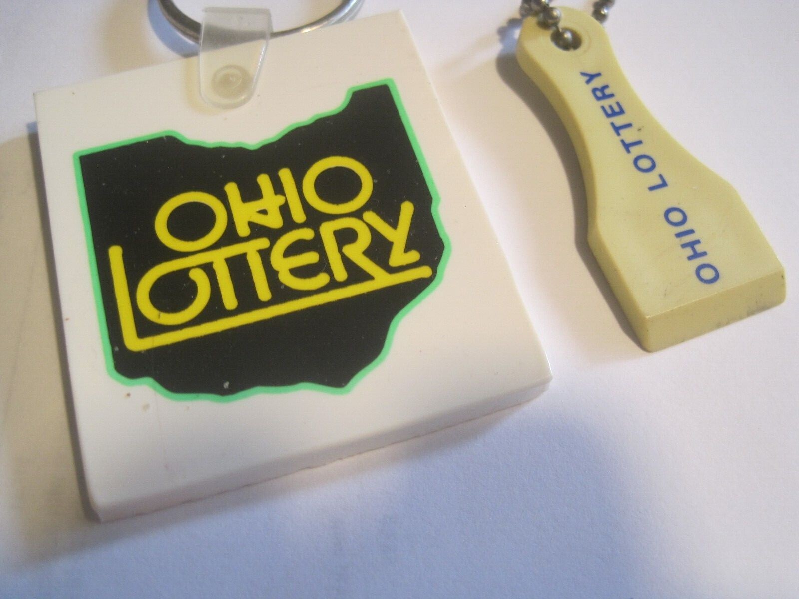 VTG RUBBER STATE LOGO Ohio Lottery KEYRING&SCRATCH OFF KEY CHAIN LOT OF ...