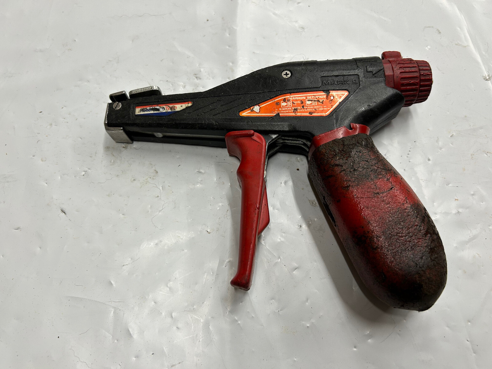 Hellermann Tyton Cable Tie Tensioner Cutter Installation Tool Mark 9 ...