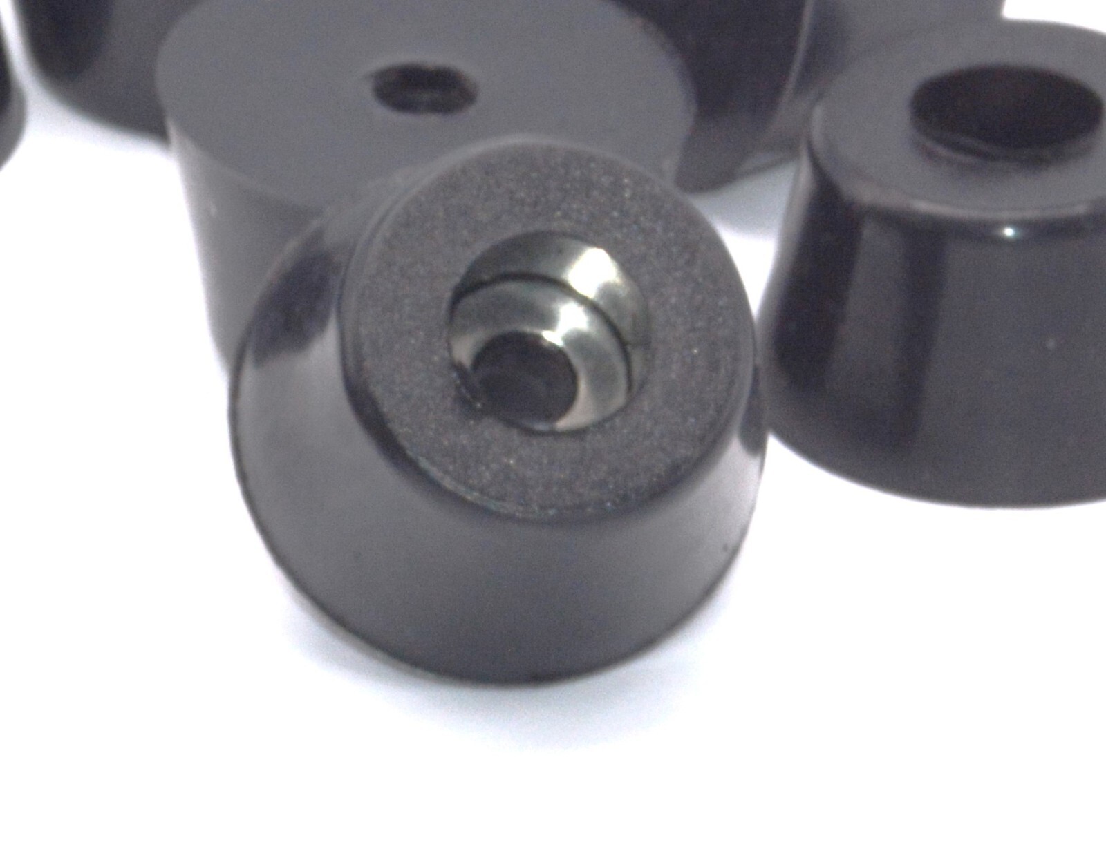 3/4" Height x 1 1/4" OD Rubber Feet for Amps & Speakers Various Pack ...