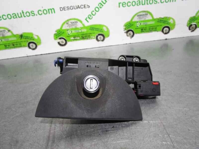 90534783 poignee ext hayon pour OPEL MERIVA 1.7 16V CDTI 2003 1782003 ...