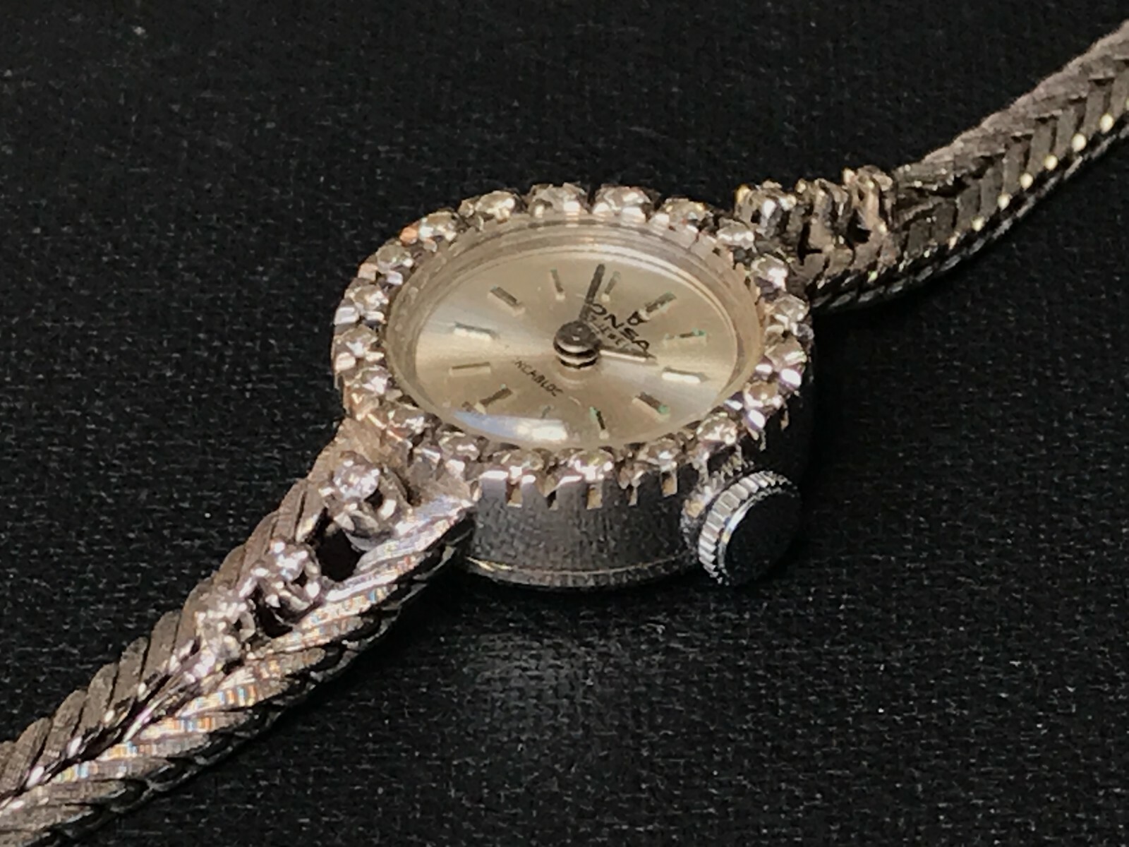 Gold Damen Uhr ONSA Armbanduhr 14K/585 Weißgold Handaufzug 26 ...