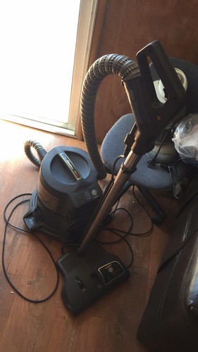 rainbow e2 black vacuum cleaner whole set,comes. With all add-ons plus ...