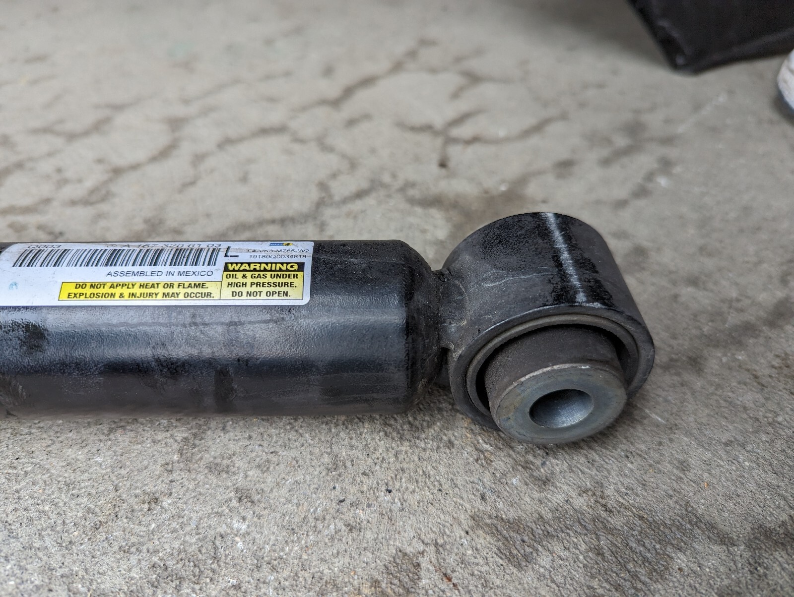2020-23 Mercedes GLE350 4Matic LEFT SHOCK ABSORBER, 1673206103, GENUINE ...