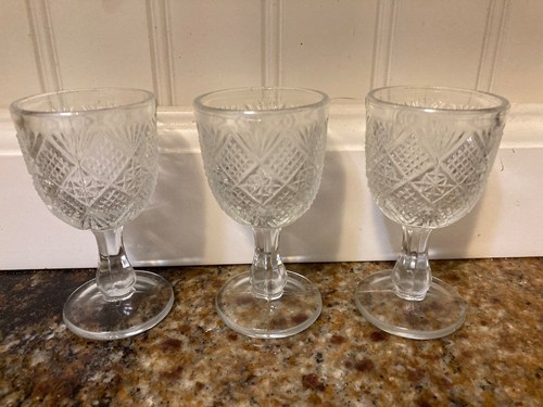 Three Vintage Depression Glass Cordial Small Goblets Diamond Pattern | eBay