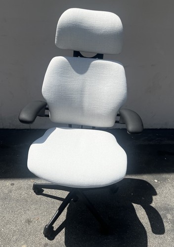 Freedom Chair by Humanscale with headrest Open Box | eBay