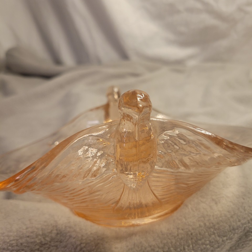 Vtg 1940s Fenton Bird’s Nest Candy Dish Depression Glass Flying Bird ...