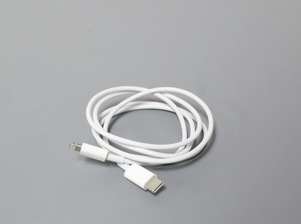 Genuine Apple 1m USB-C to Lightning Cable A2561 MMOA3AM/A 194252750841 ...