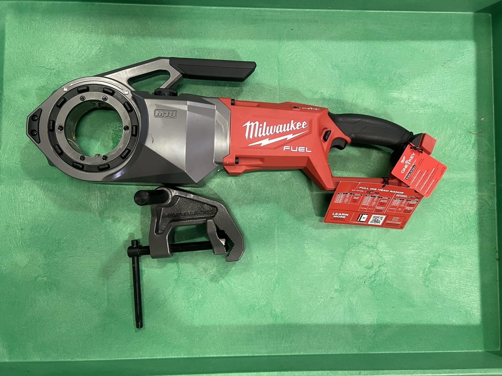 Milwaukee 2874-20 M18 FUEL ONE-KEY Cordless Brushless Pipe Threader ...