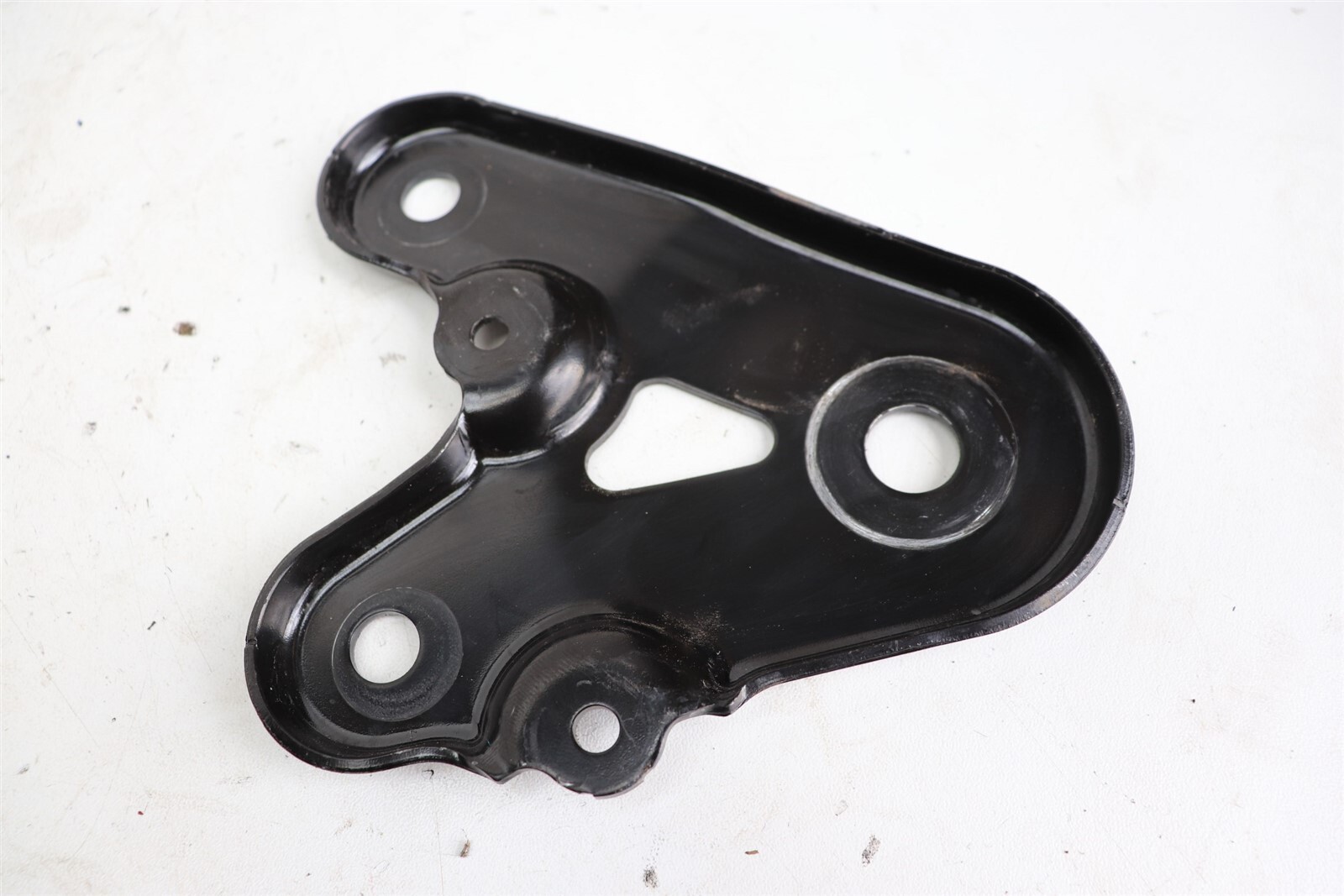 Tesla Model 3 2021 Rear Suspension Subframe Mount Bracket RHS 1044576 ...