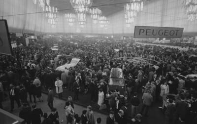 General view visitors Paris Motor Show France October 13 1968 Old Photo ...
