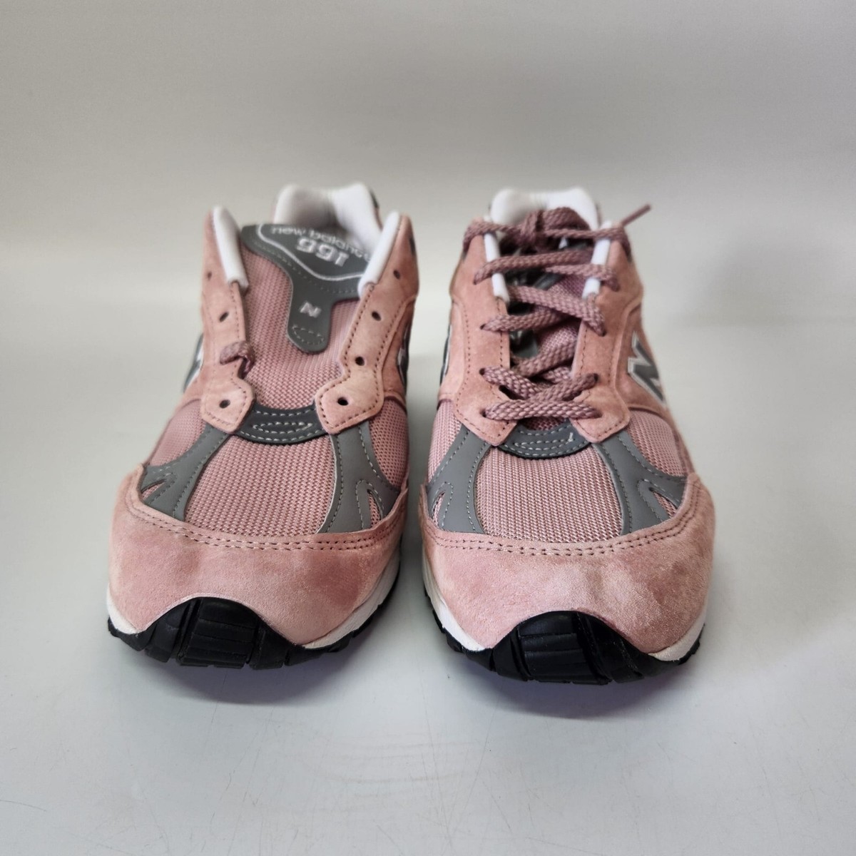 New Balance 991 MiUK Pink Grey White W991PNK Sneakers New Balance 991 MiUK Pink Grey White W991PNK Sneakers