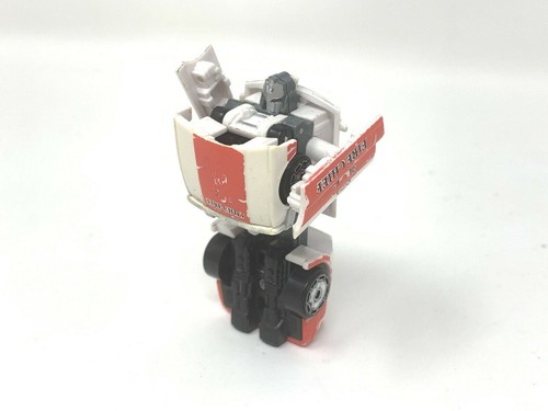 Transformers 2001 PROWL Spy changer Takara hasbro Fire Chief Rare | eBay