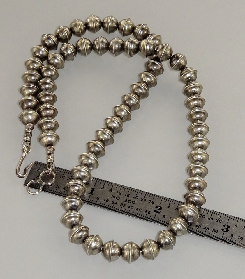 18" NAVAJO PEARL NECKLACE Vintage Dark STERLING Oxidized Old Pawn BENCH ...