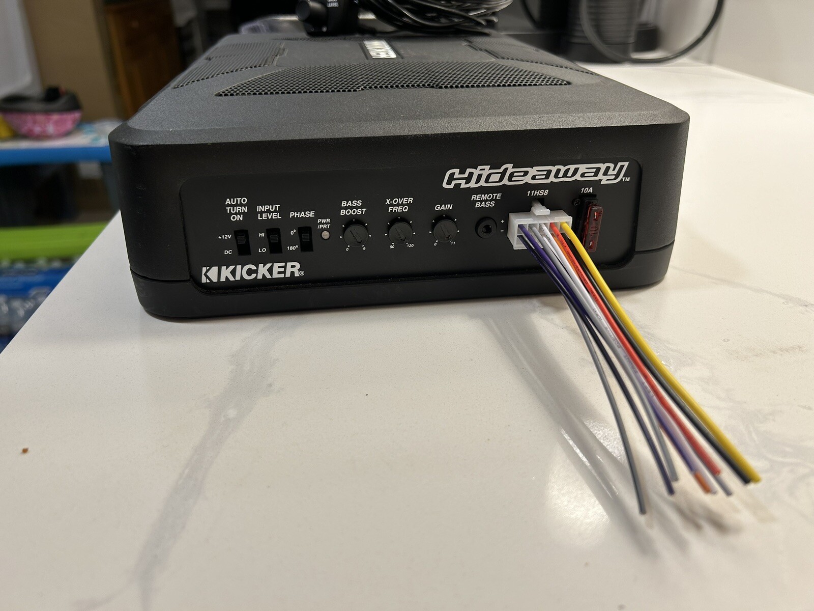 KICKER Hideaway HS8 8" 150W Car Audio Powered Subwoofer Sub Enclosure ...