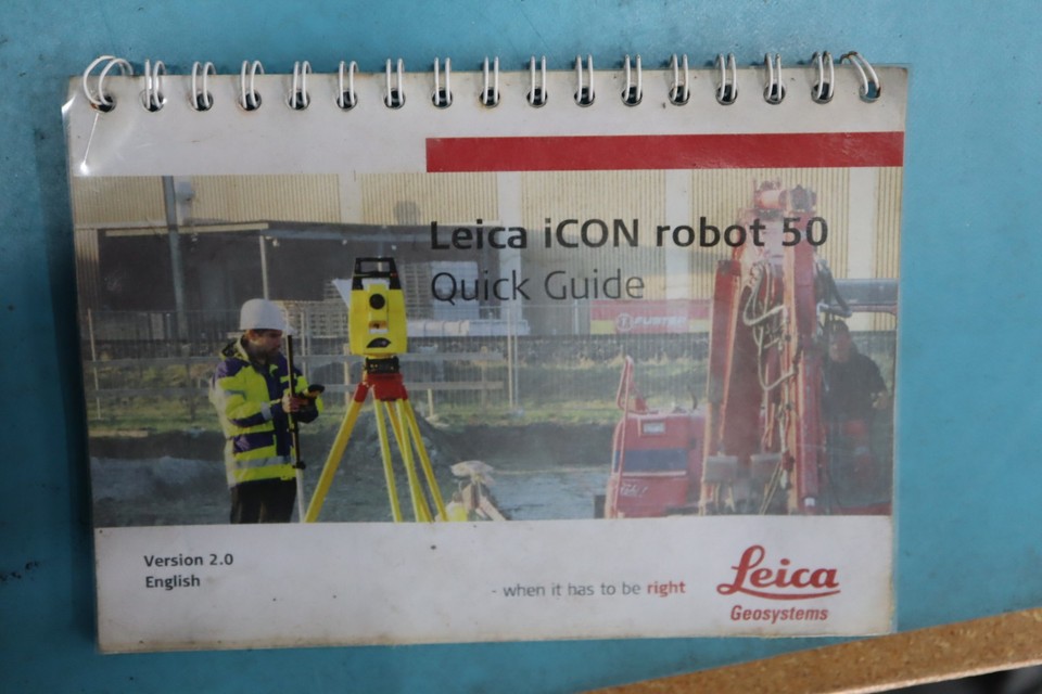 Leica iCON robot 50 Robotic Total Station iCR55 with Case, Battery ...