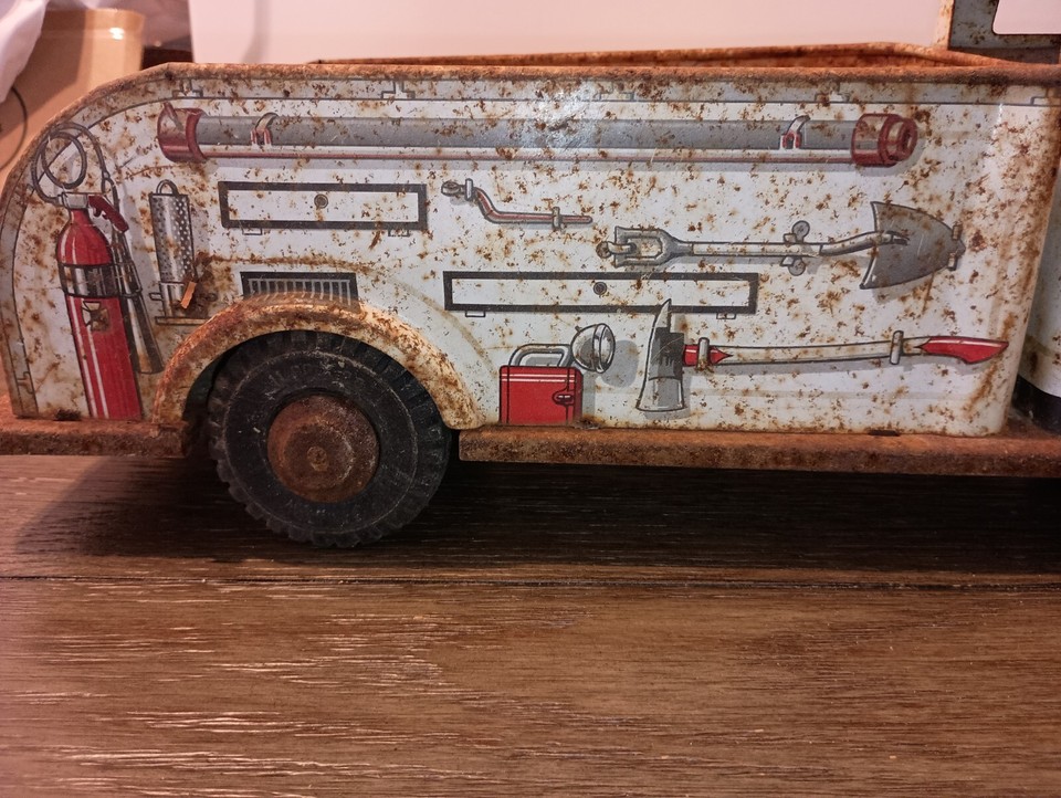 Vintage Marx Lumar Emergency Searchlight Unit Truck Pressed Steel Parts ...