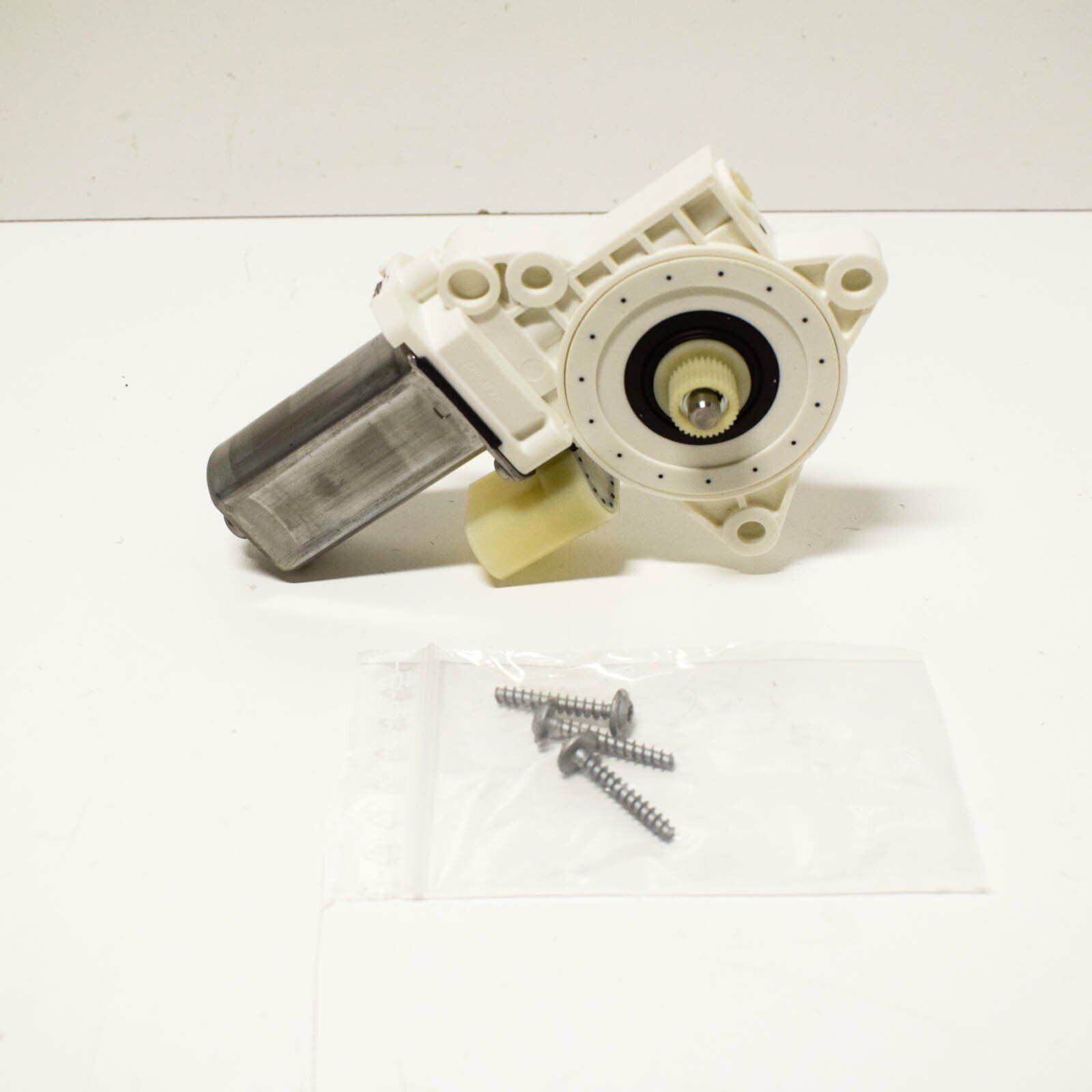 OEM BMW 1 E81 Front Right Door Window Lifter Drive 67627286142 Genuine ...