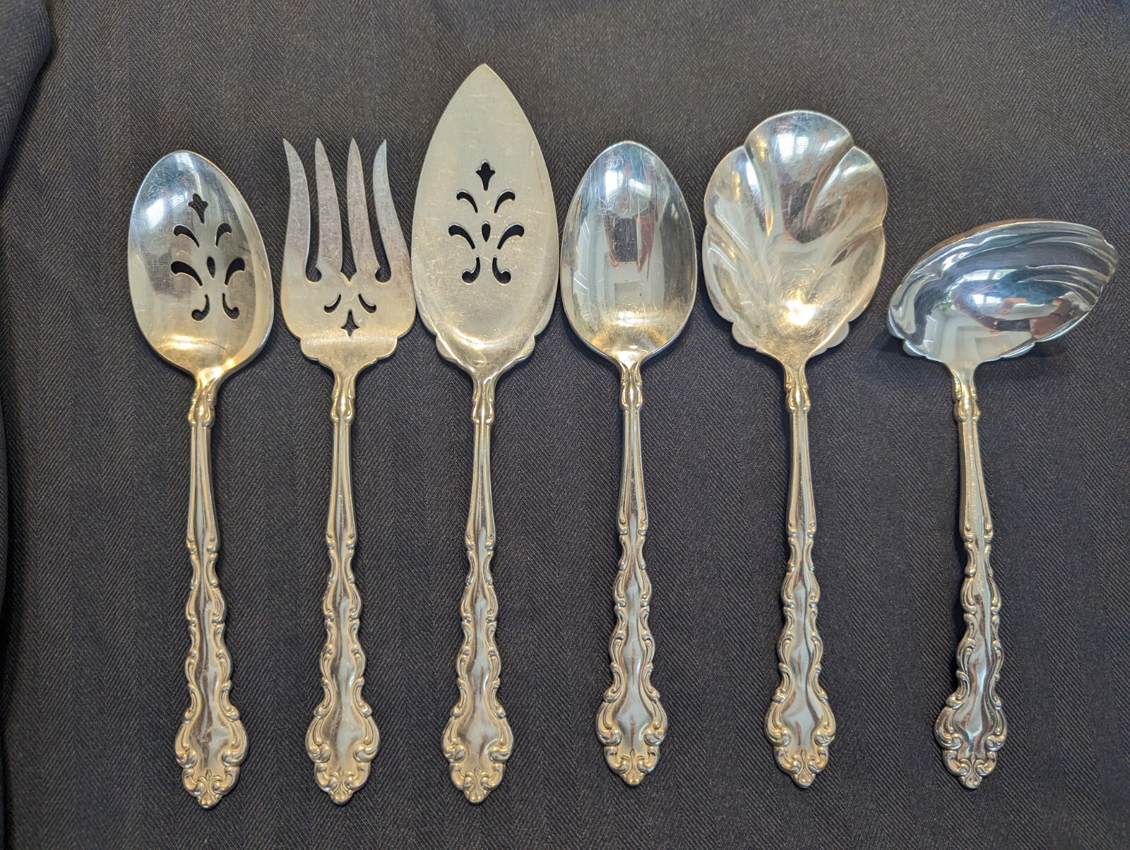 Community by Oneida Modern Baroque Silverplate 1969 Serving Pieces Set ...