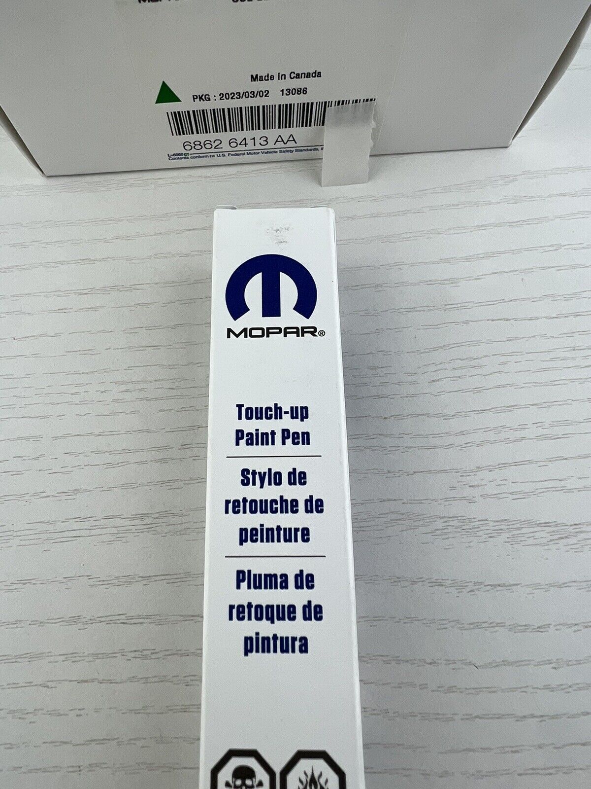 Jeep Dodge Chrysler PX8 Gloss Pitch Black Touch Up Paint Pen & Brush ...