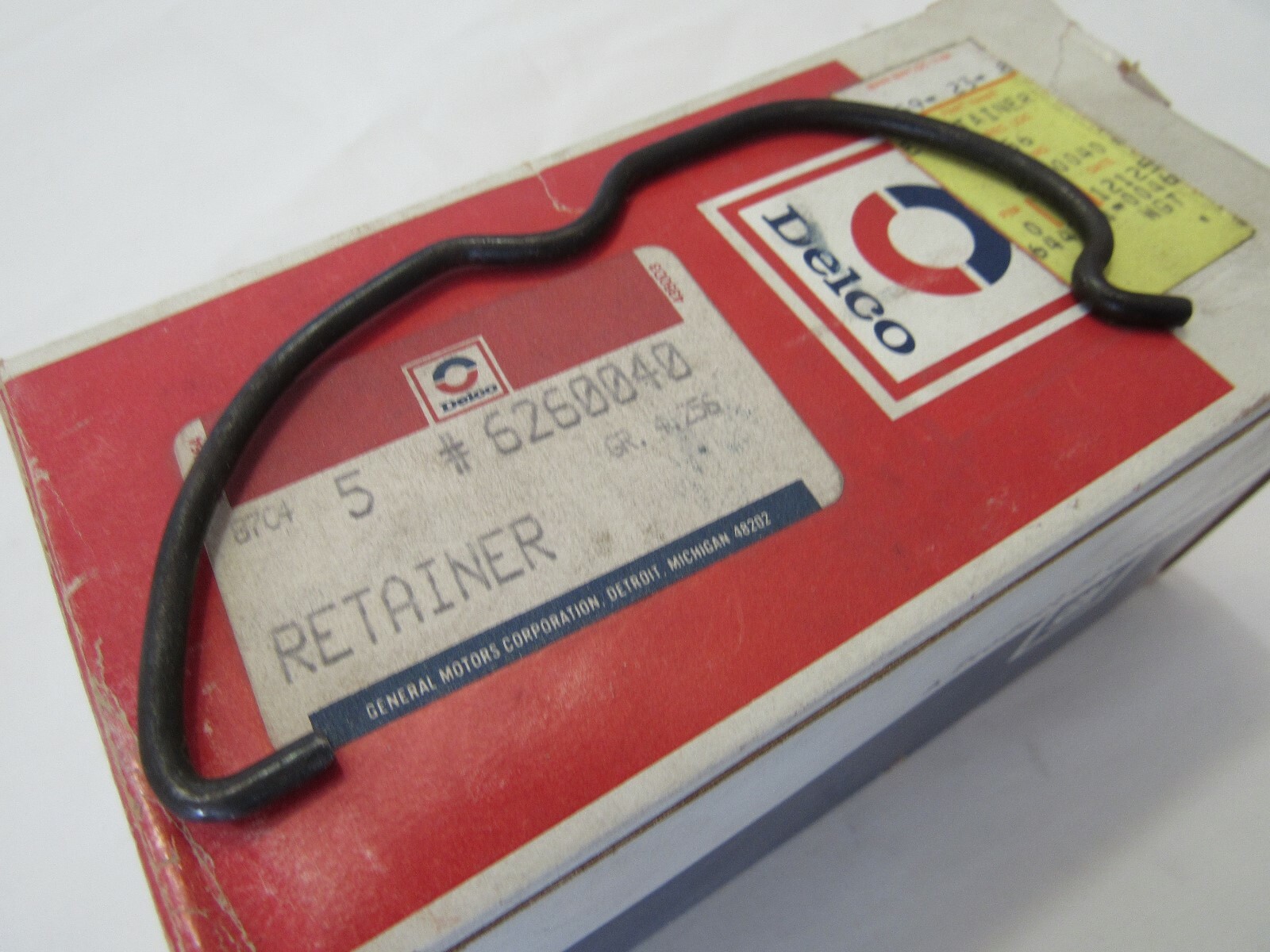 NOS 1969-1981 Chevy Pontiac Olds TH350 Trans Governor Cover Retainer GM ...