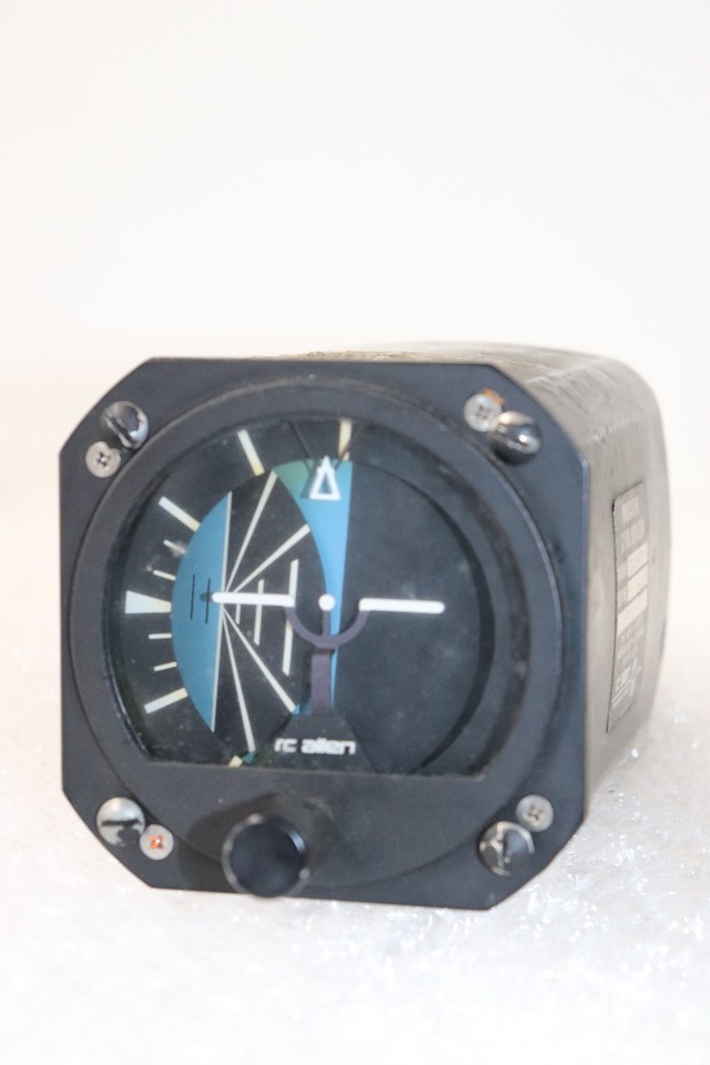 RC Allen RCA21-23 Horizon Gyro Indicator, Vacuum Powered! | eBay
