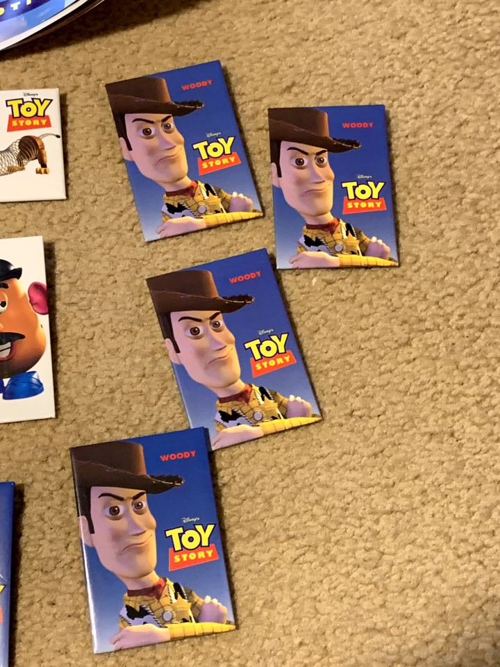 TOY STORY 1995 promotion Guide and buttons Pixar Walt Disney RARE VHTF ...