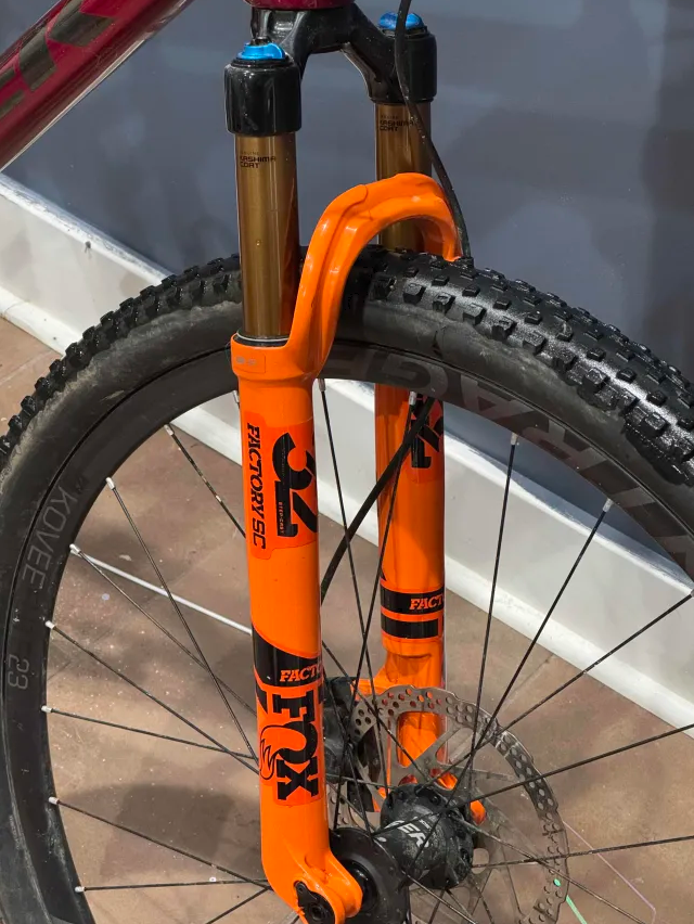 Procal 9.7, FOX 32 Factory SC, kovee elite 23’s, Mezcal graphene XC 29s ...