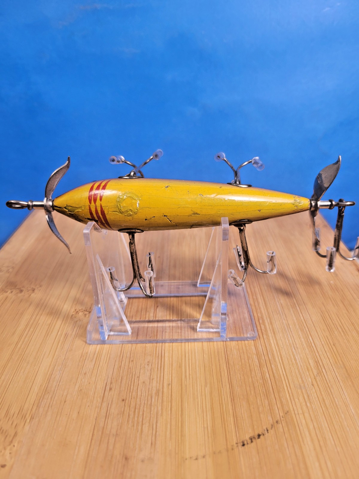 VINTAGE SHAKESPEARE SUBMERGED WOODEN MINNOW SEE THRU FLAT PLATE HOOK ...