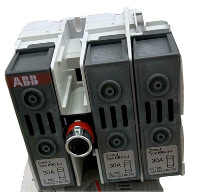 Disconnect Switches - 600 Amp Disconnect Switch