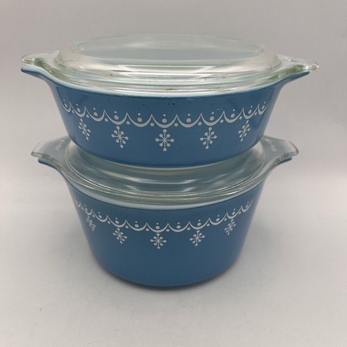 Vintage Pyrex Blue Snowflake Garland Casserole Dishes Blue 471 473 w ...