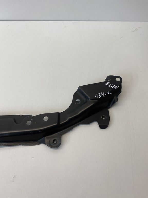 BMW 5 E60 E61 2008 Front upper radiator support slam panel 51647163462 ...