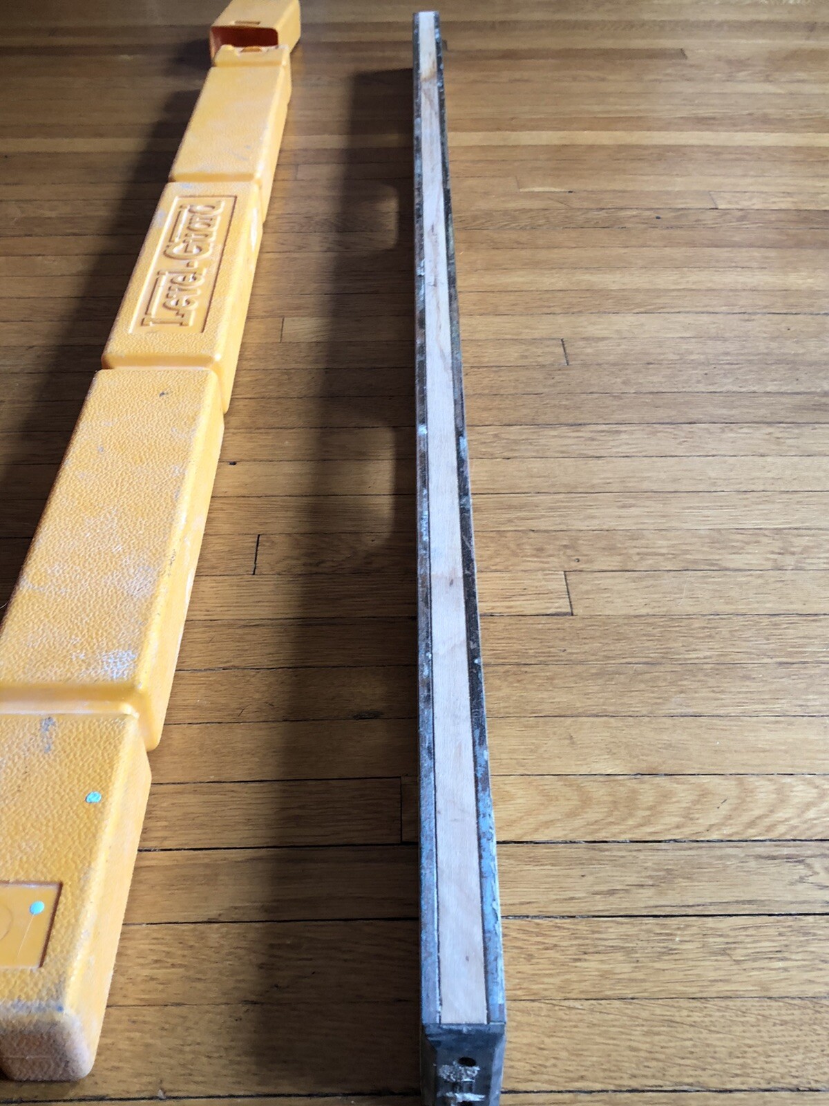 Vintage Johnson Level, 48" Wood & Brass Tool with Level Guard Case 072 ...