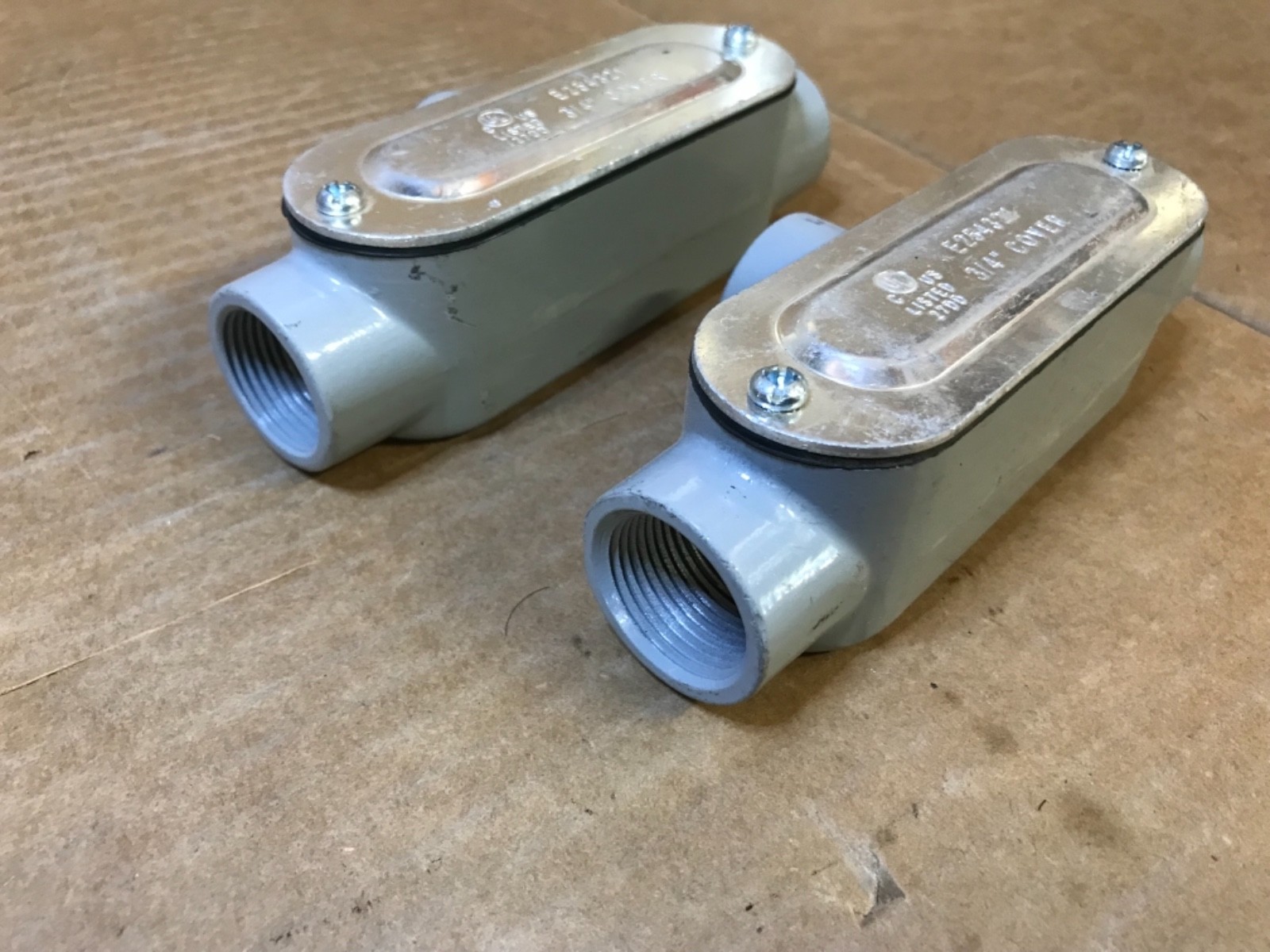 (Lot of 2) Fuzhou E254321 3/4" Conduit Body with Cover T Style | eBay