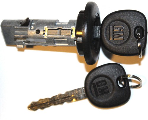 NEW GMC Ignition Lock Cylinder Switch W/ 2 OEM LOGO KEYS - SIERRA YUKON ...