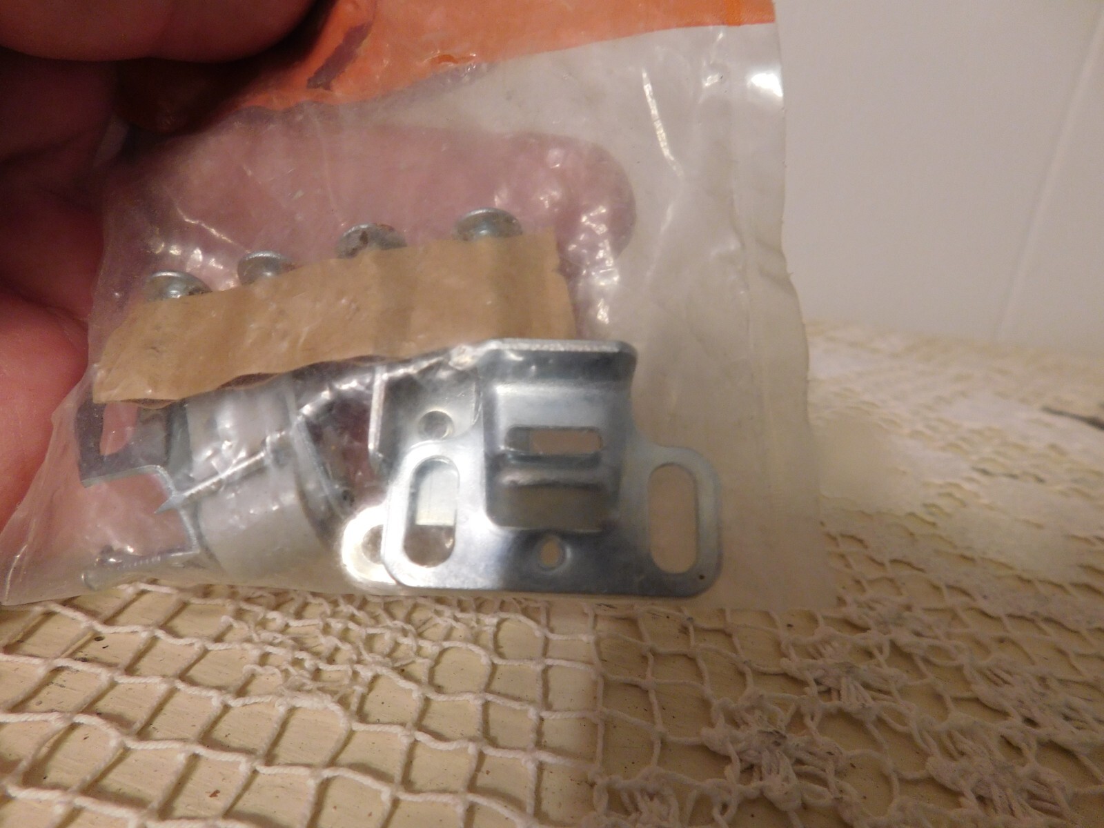 CABINET SPRING ROLLER CATCH, LATCH, GUARDIAN BP-9823-2G | eBay