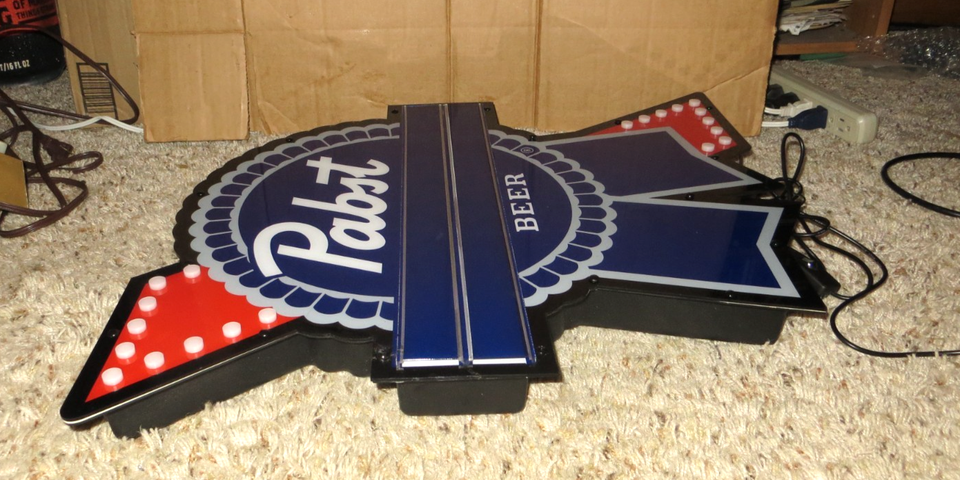 RARE PABST BLUE RIBBON BEER CUSTOMIZABLE MOTION LED SIGN-BAR-LIGHT-PBR ...