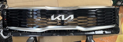 2020-2023 Kia Telluride Front Grille With Camera | Genuine OEM